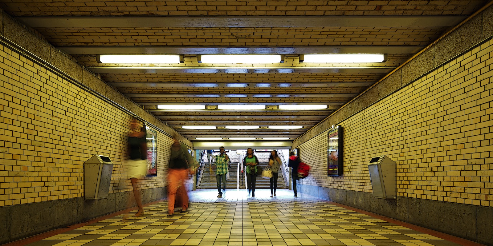 RAILWAY STATION WEERT images4thoughts | Leo de Warem